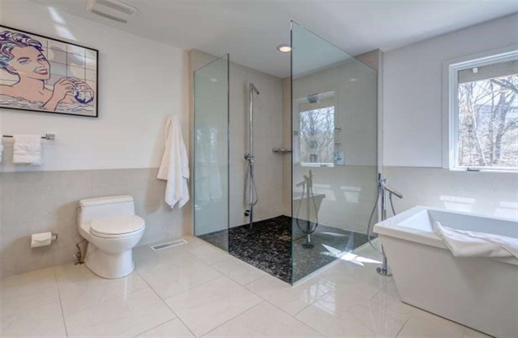 How Designing the Bathroom Layout? - Barana Sanitary Wares